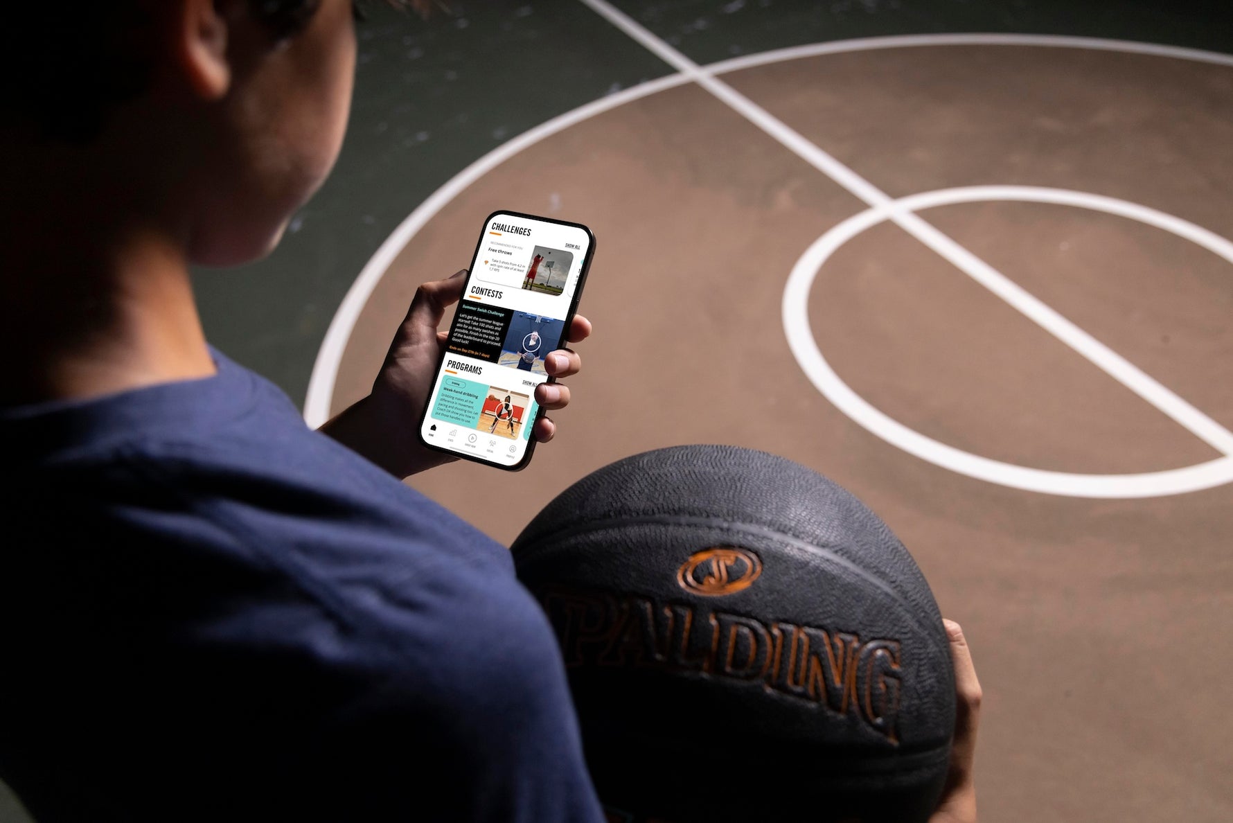 SIQ Basketball | FIBA approved Smart Ball – SIQ BASKETBALL